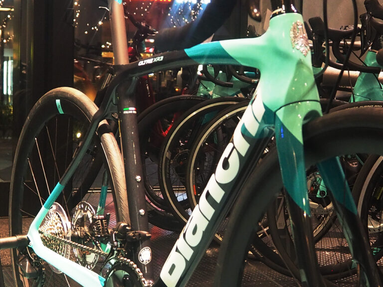 【PRODUCT】OLTRE XR3の特徴と魅力 - BIANCHI-STORE